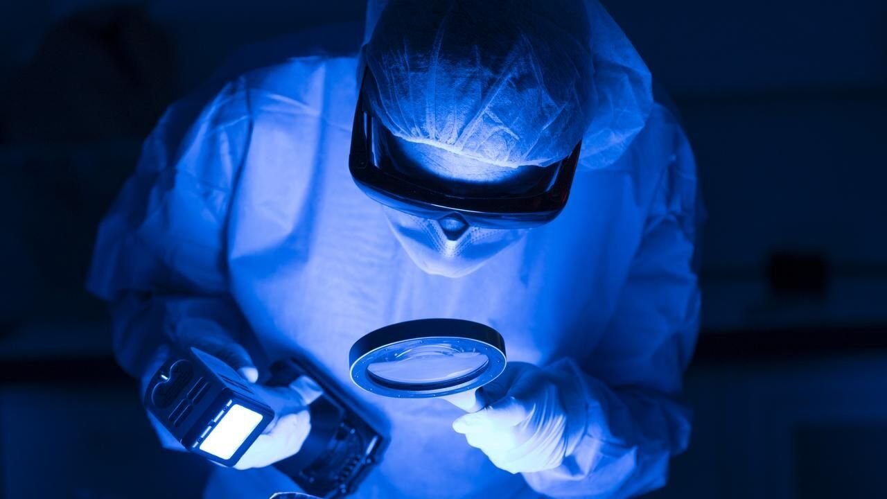 Forensic Laboratory | Evidence Testing and Analysis | Expert Testimony